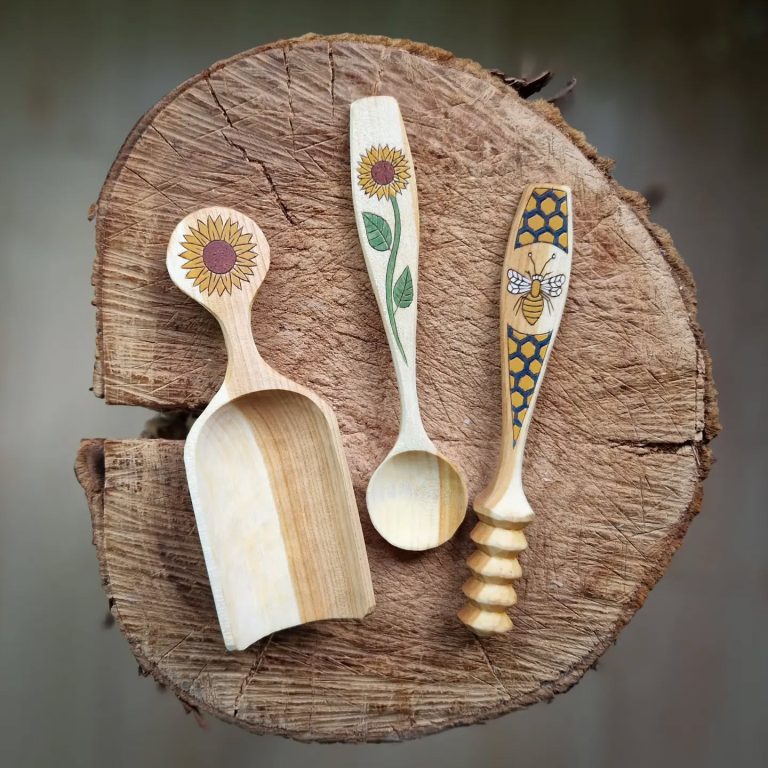 Crafting Masterpieces: 10 Unique Spoon Carving Ideas - 2025