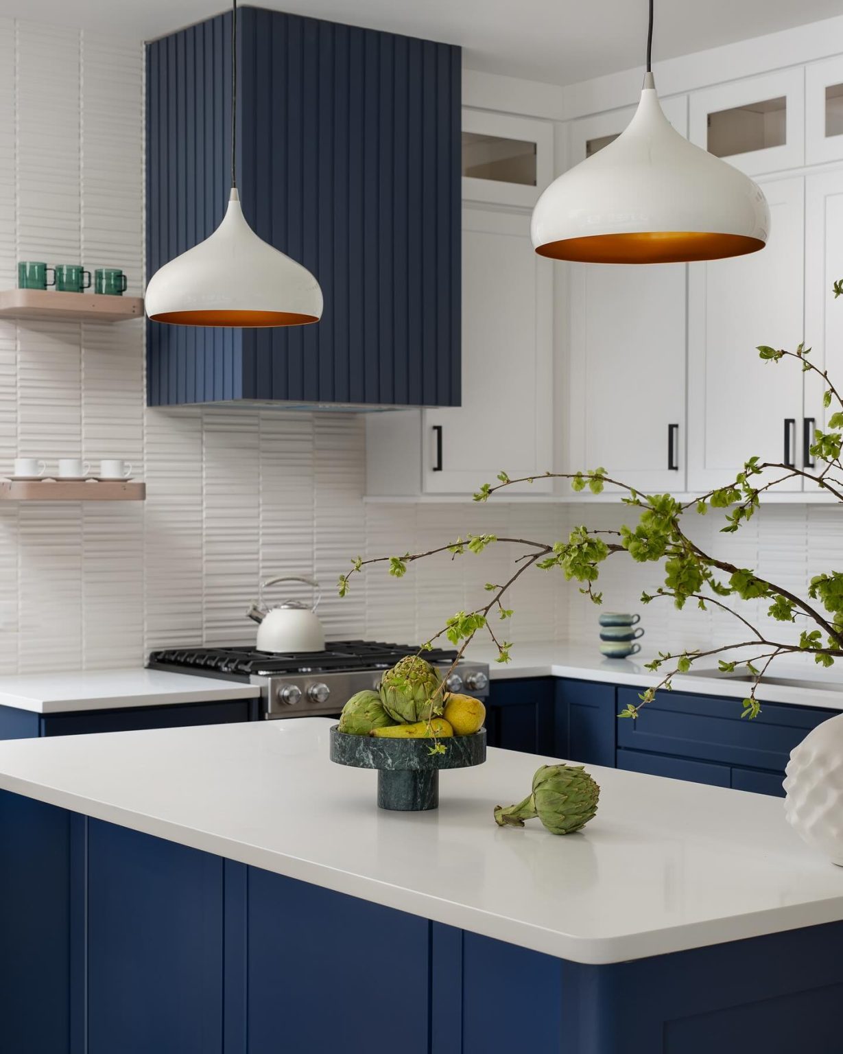 Perfect Pairings: Inspiring Two Tone Kitchen Ideas - 2025