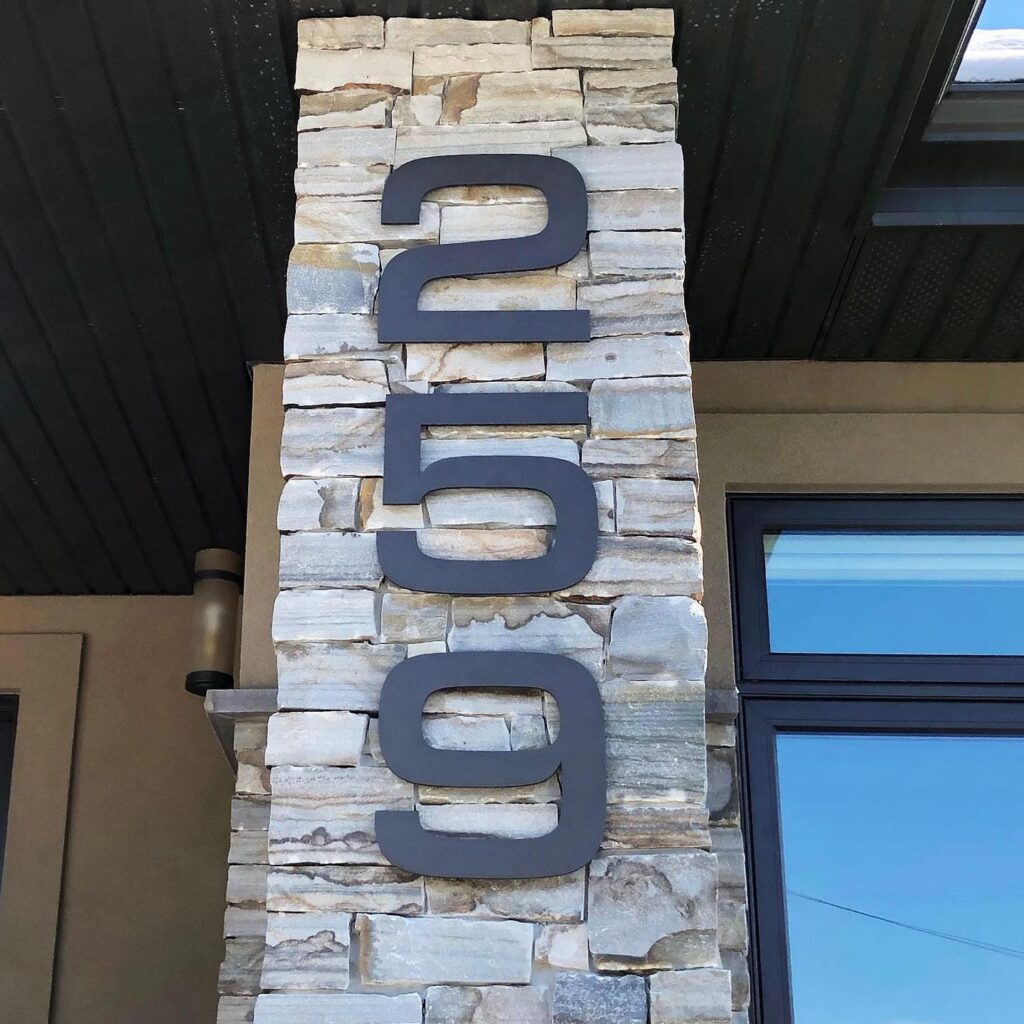 10 Inspiring Modern House Number Sign Ideas to Elevate Your Curb Appeal ...