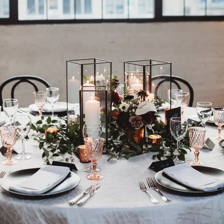 DIY Outdoor Lantern Styling for Patio Lighting: 10 Inspiring Ideas - 2026